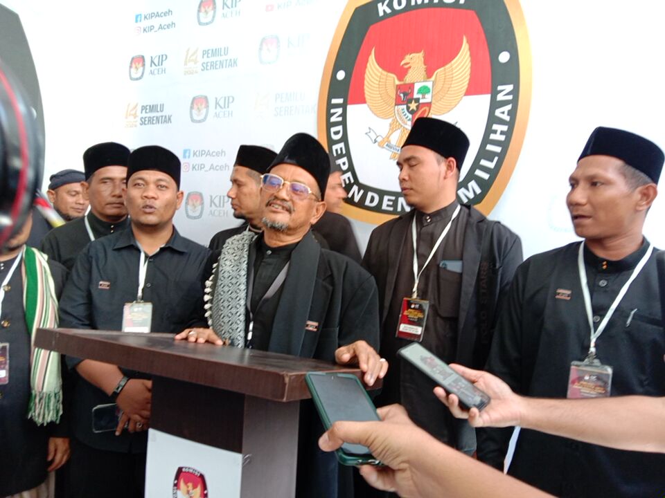 Resmi Mendaftar Dan Pengakuan Abi Lampisang Agar Partai Gabthat Bisa ...