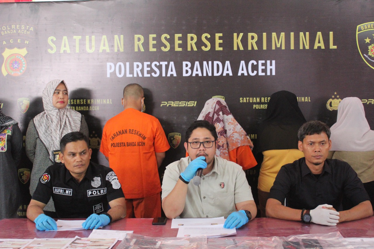 Polresta Banda Aceh Bongkar Praktik Prostitusi Online, Dari Mucikari Hingga PSK Ditangkap