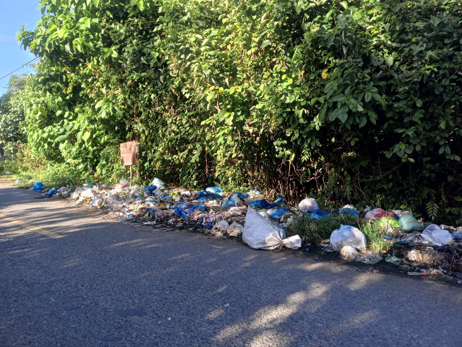 Foto: Ini Sebab Sampah Menumpuk di Aceh Barat